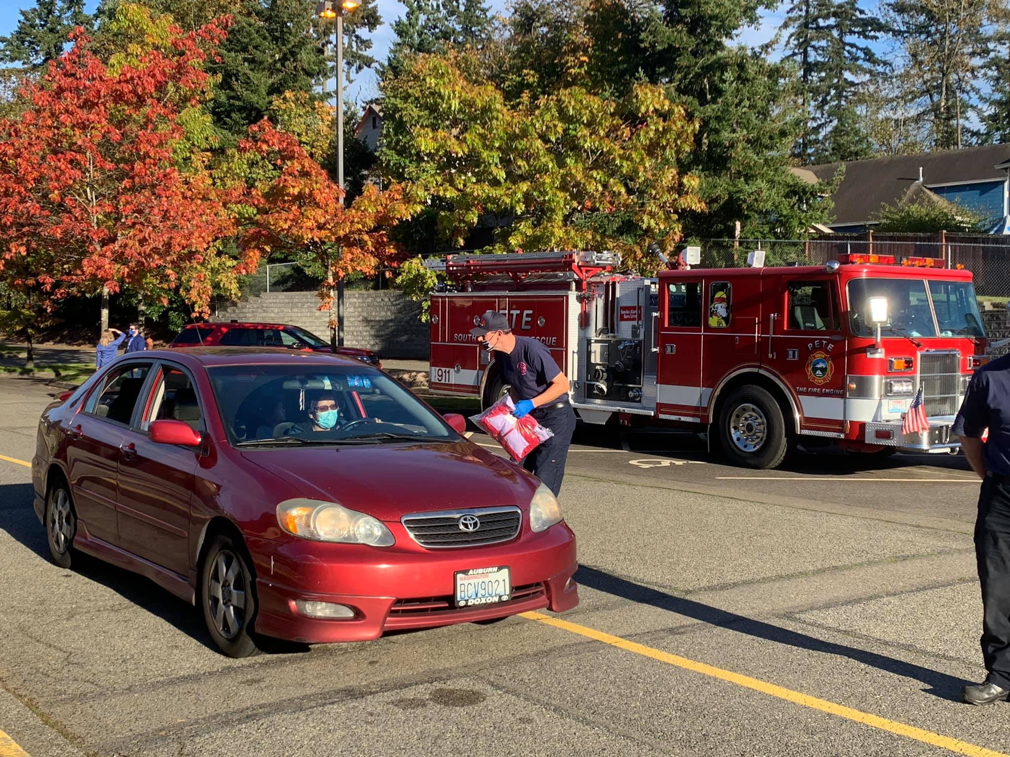 South King Fire & Rescue gives out over 160 coats, 138 smoke alarms ...