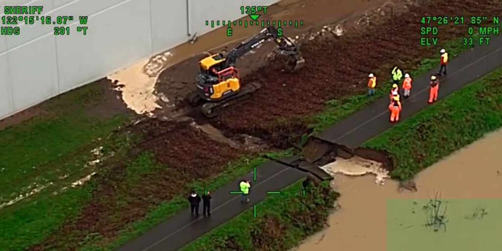 VIDEOS: Evacuation ordered in Tukwila area Monday after Desimone Levee ...